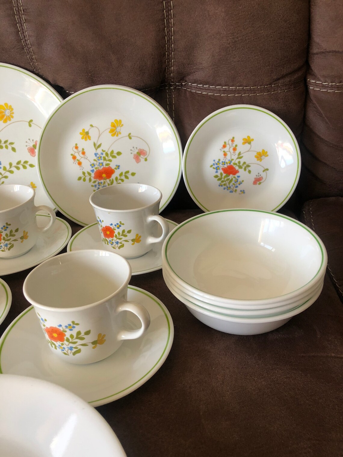 Corelle Wild Flower Dinner, Bread, Desert Plates, Saucer, Cereal Bowls ...