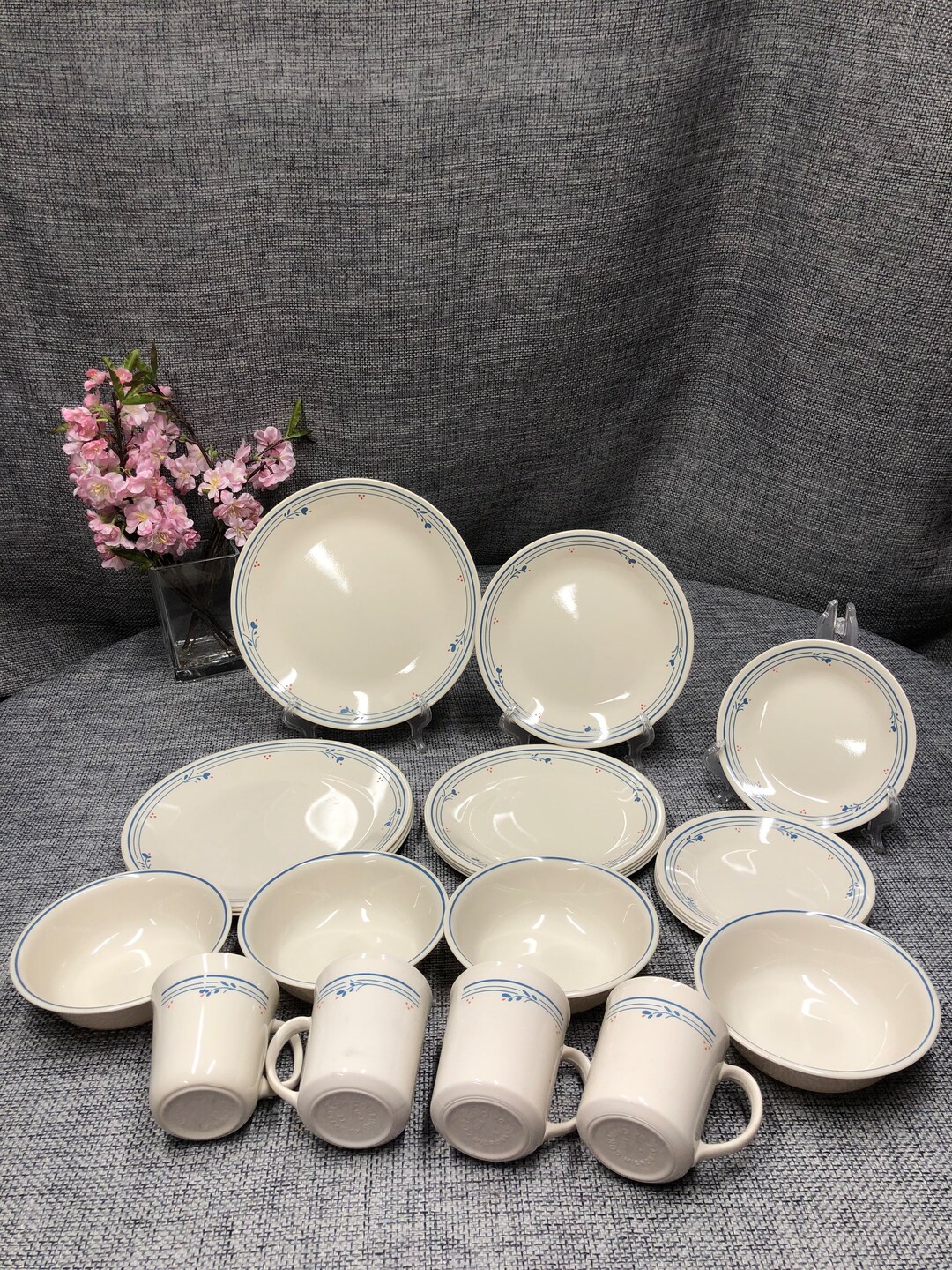 Corelle Country Violets Dinner, Luncheon, Desert Plates, Mugs, Cereal ...