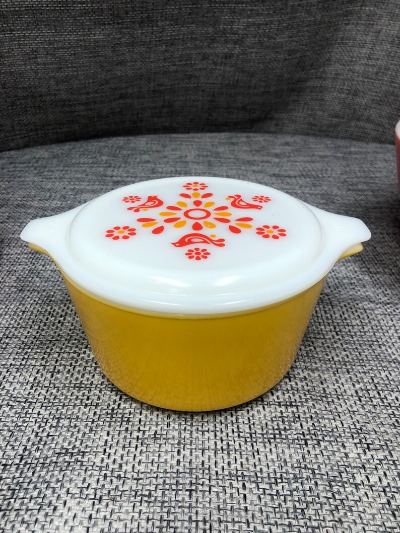 Pyrex Friends Ship Mixers, Divided Dish, Casserole, Cinderella - Etsy