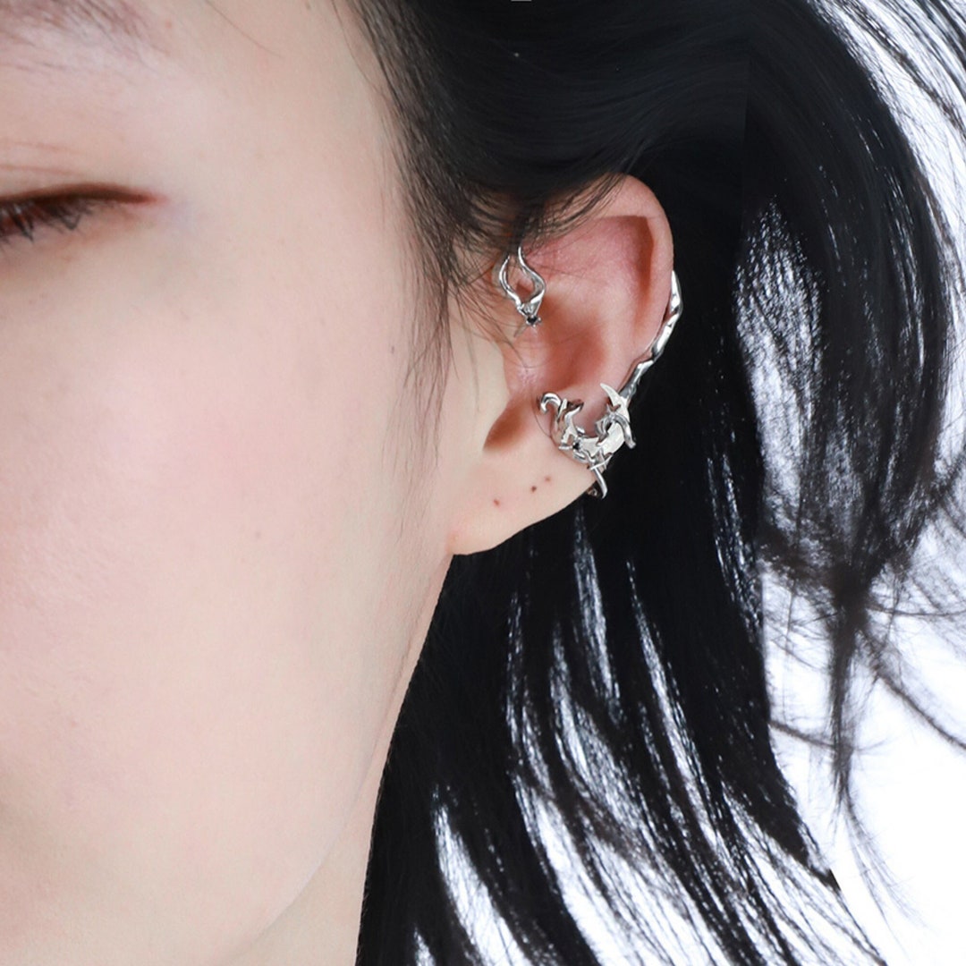 Moon Ear Wrap No Piercing Ear Cuff Ear Climber Punk Moon Earrings Metal ...