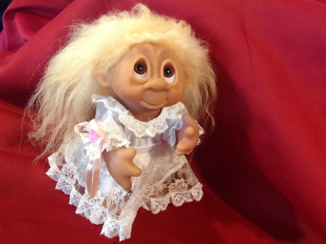 Vintage Thomas Dam Troll Wife Bride 1977 / 1985 Made in Denmark 24cm Tall Original Clothes Very ...