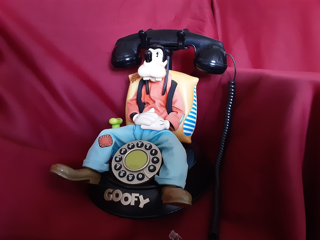 Rare Goofy Phone Vintage Disney Landline Interactive Talks and Moves Battery Operated Disneyana ...