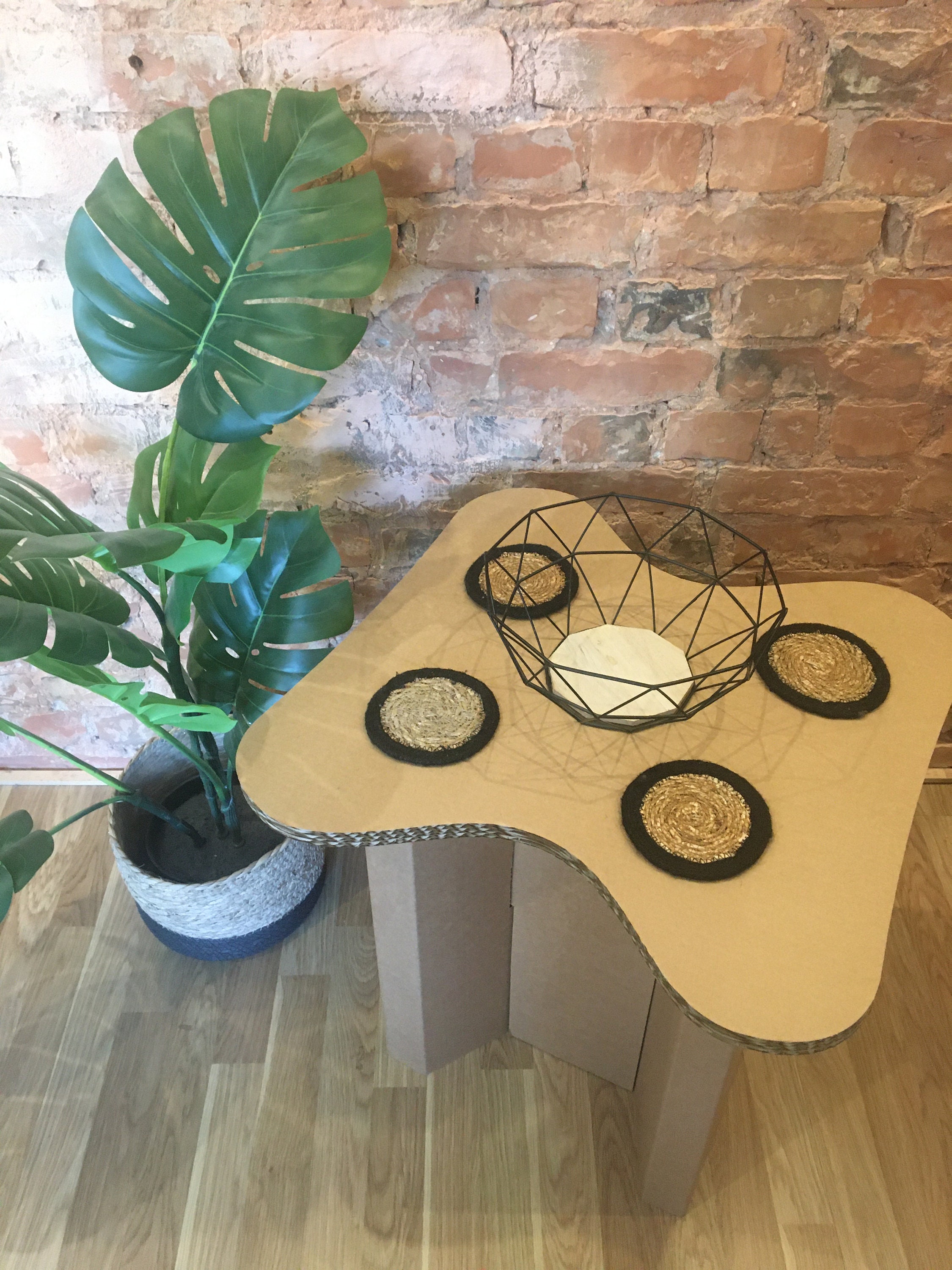 Cardboard Table. Coffe Table. Temporary Furniture. Eco Friendly ...