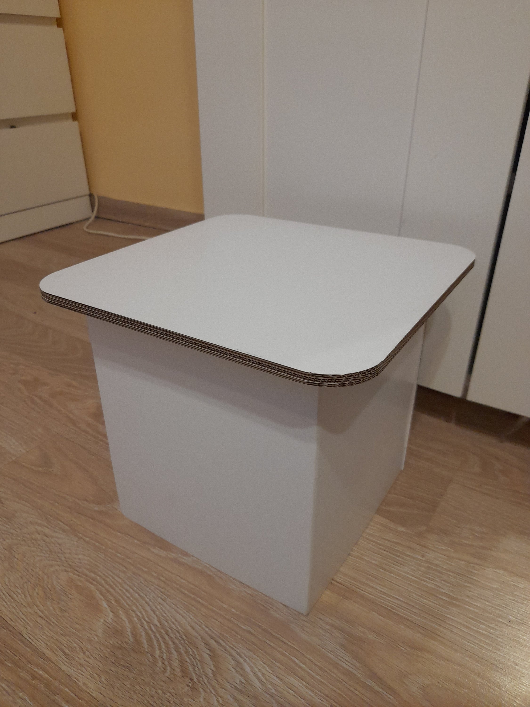 Cardboard Mini Bench, Mini Table, Tray for Plants, Foot Tray, Interior ...