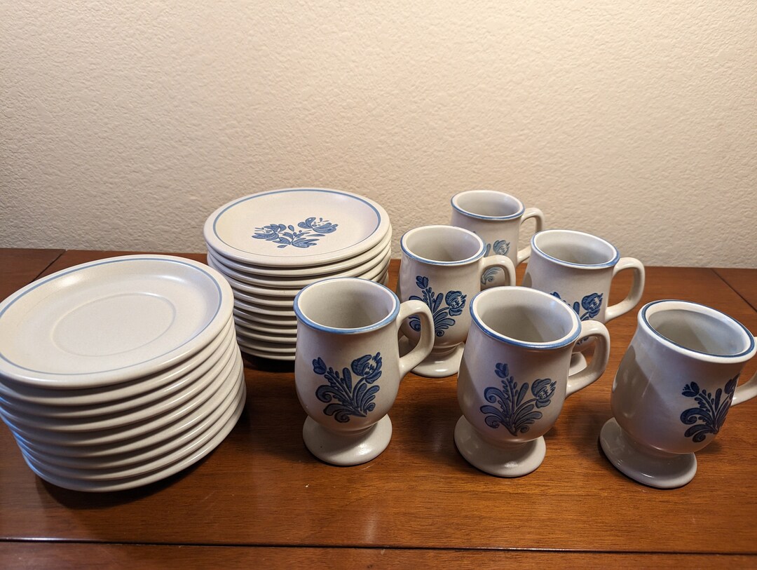 Set of Discontinued Pfaltzgraff Yorktowne Dishes - Etsy