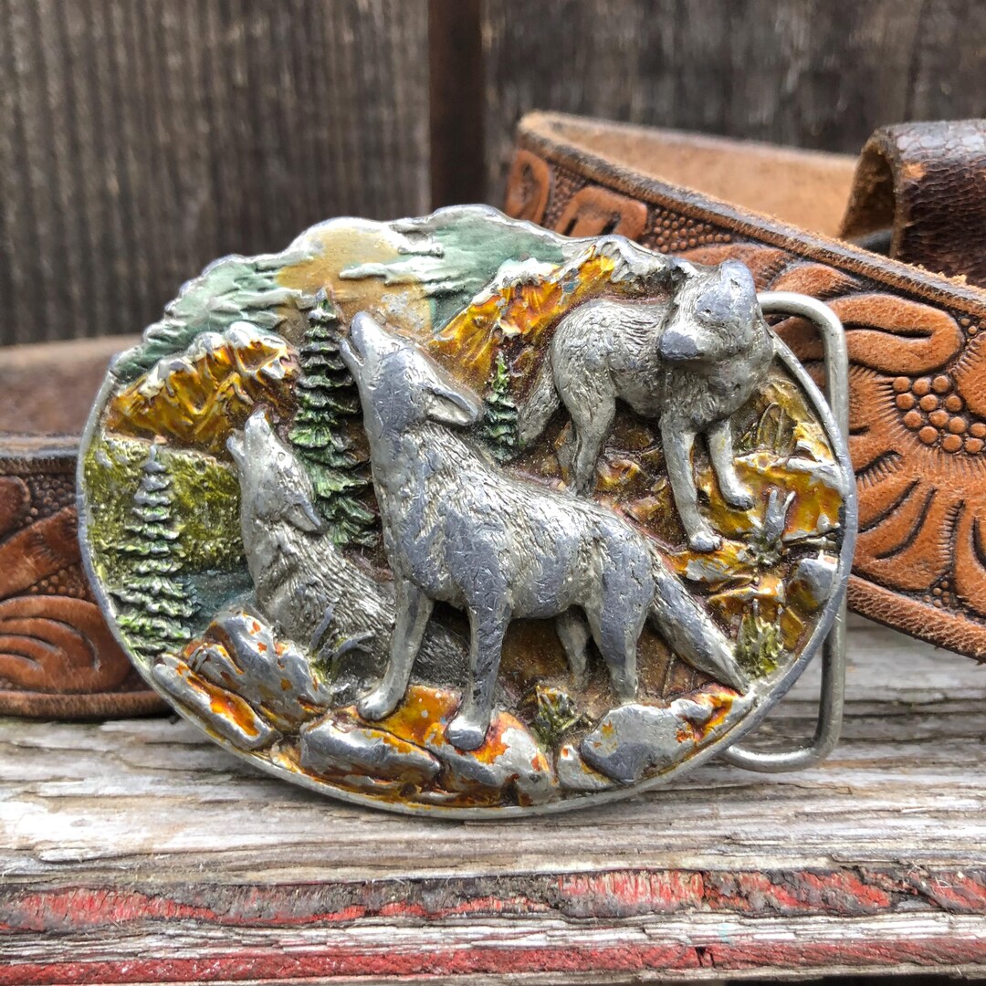 Bergamot Siskiyou Belt Buckle Tri Color Brass With Wolves 1981 - Etsy