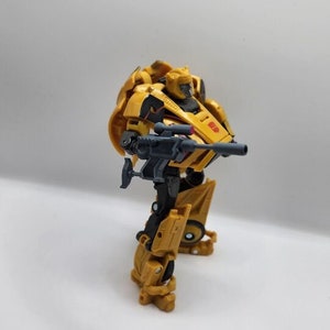 Transformers Studio Series Gamer Edition G1 Throwback Blaster Upgrade ...