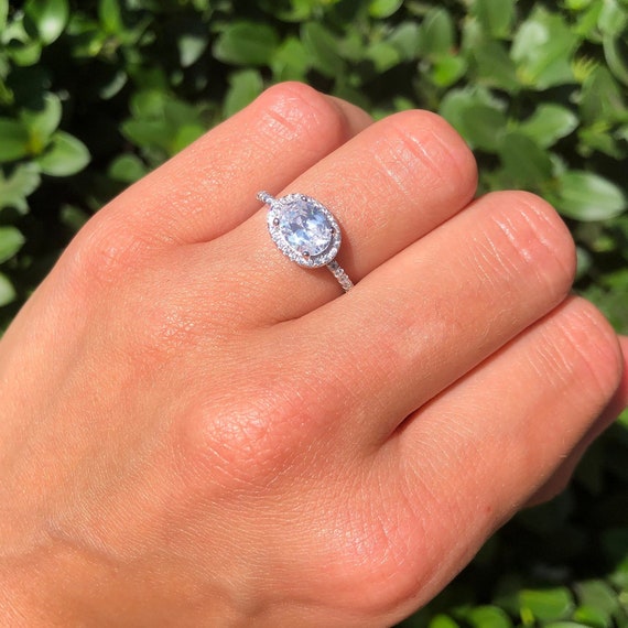 Sideways Halo Round Ring Engagement Wedding Band Brida - Etsy