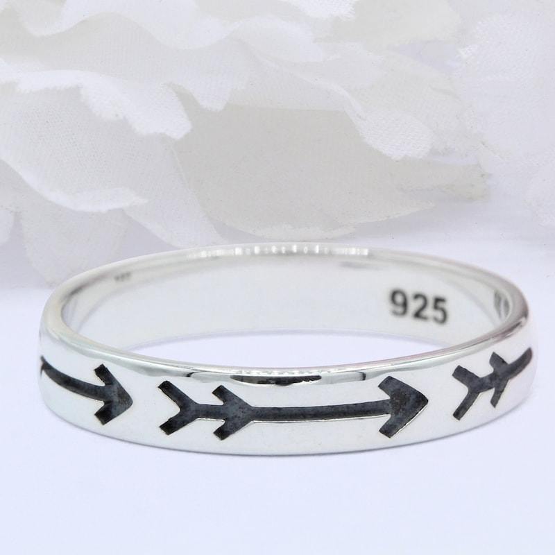 Arrow Ring - Etsy