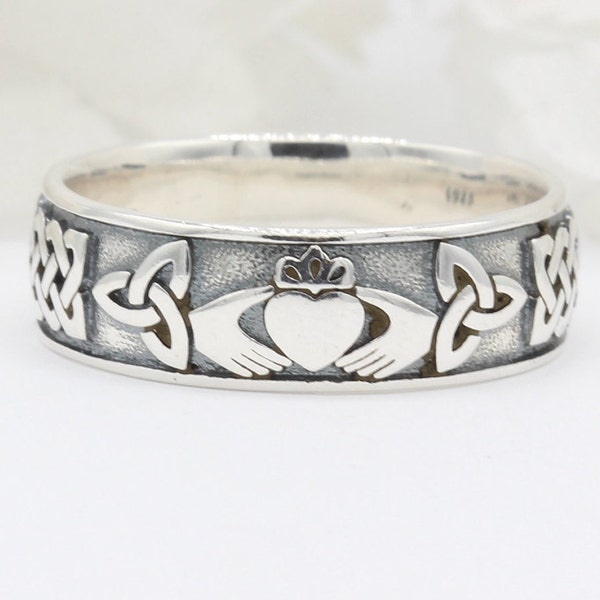 Men Claddagh Ring - Etsy
