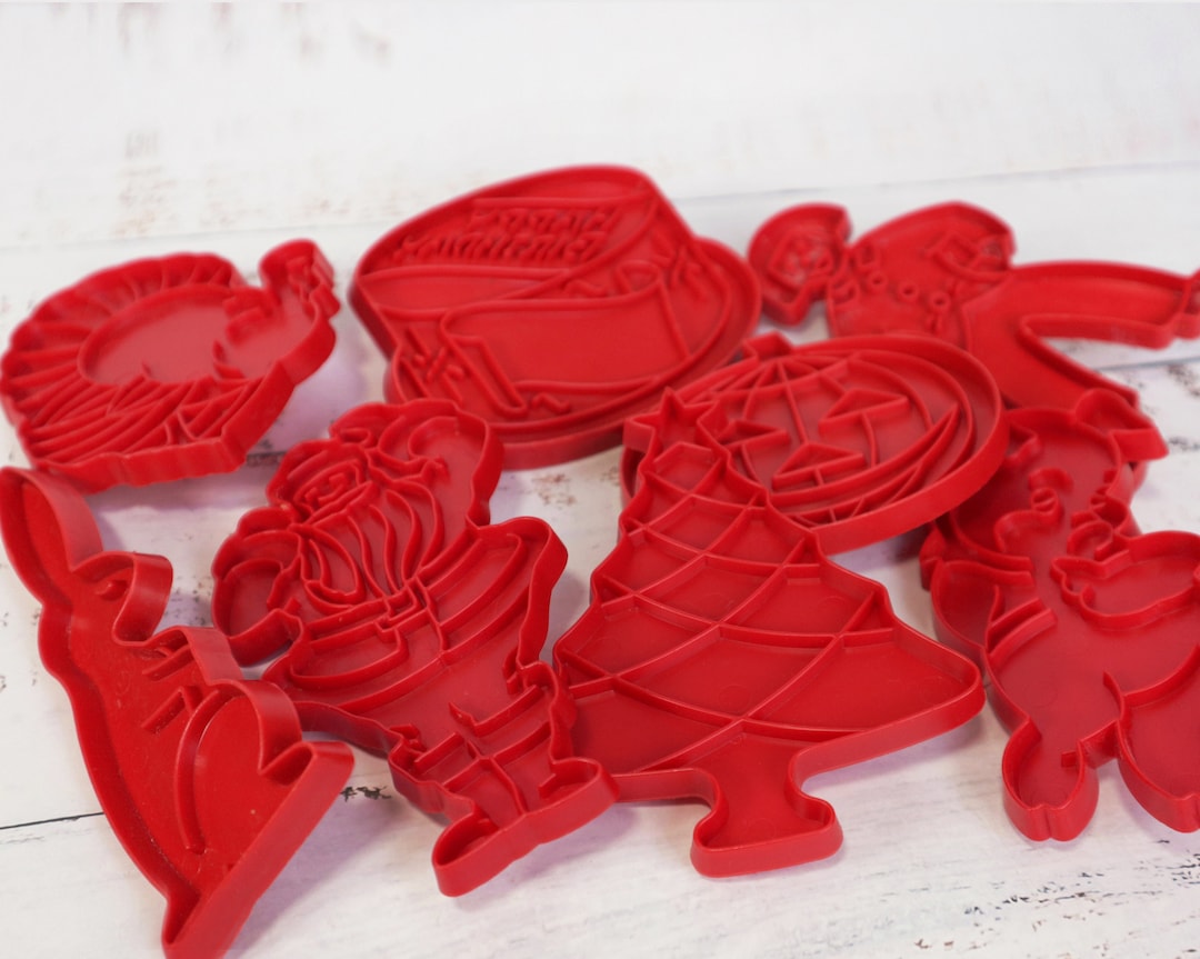 Complete Set 1970's Tupperware Cookie Cutter Cutters 8-pc Large Red ...