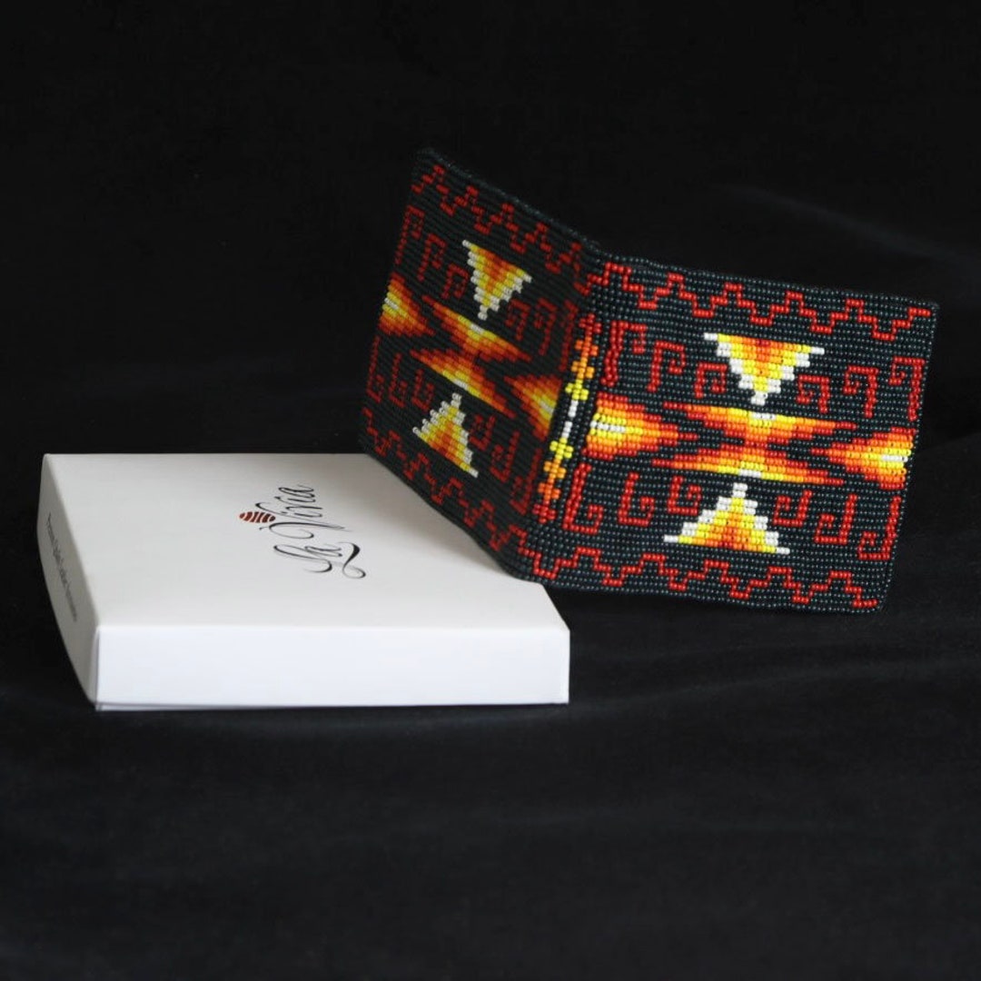 Handmade Beaded Mens Wallet Purse by Beliacci. Inspired by Native ...