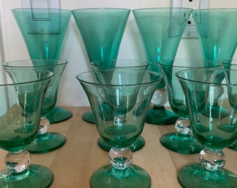 Four Vintage Emerald Green Stem Champagne Flutes Set of Four Hand-blown ...