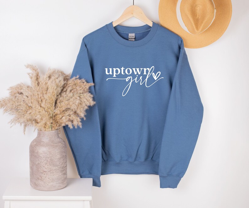 Uptown Girl SVG/PNG: City Life Cricut Files (digital Download) - Etsy