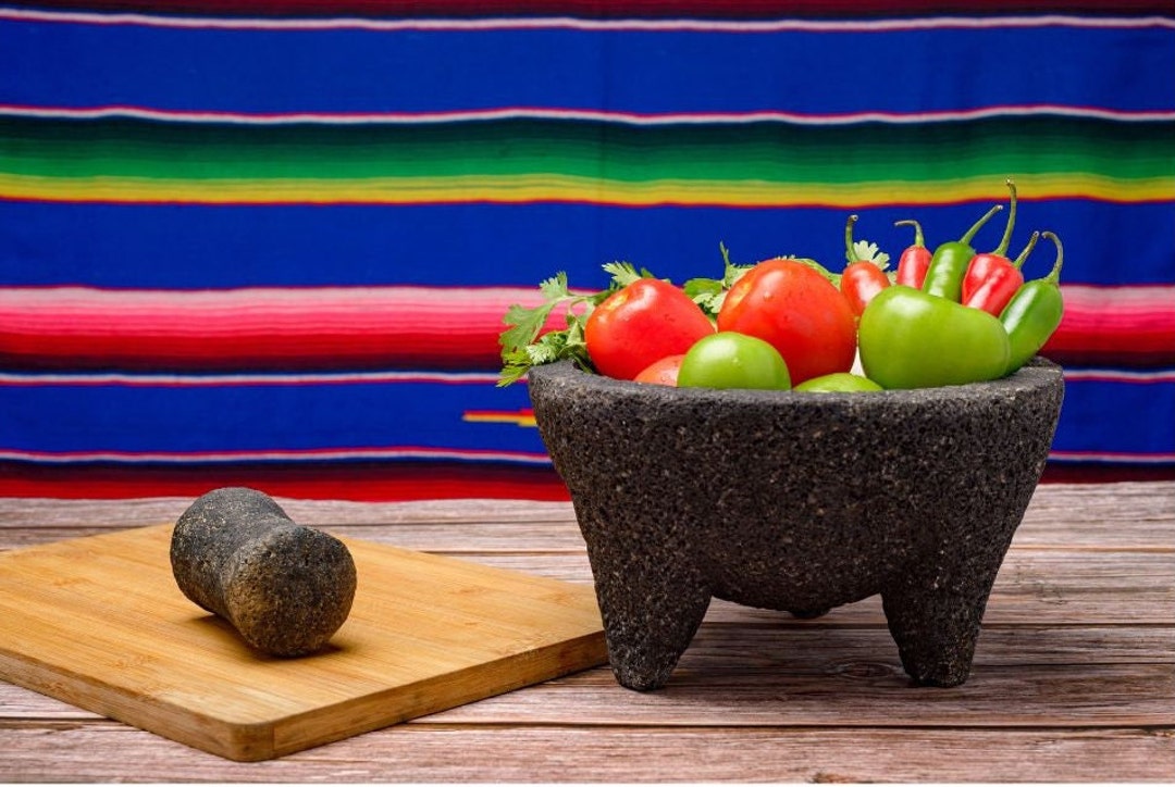 Authentic Volcanic Stone Molcajete, Traditional 5-inch Mortar and ...