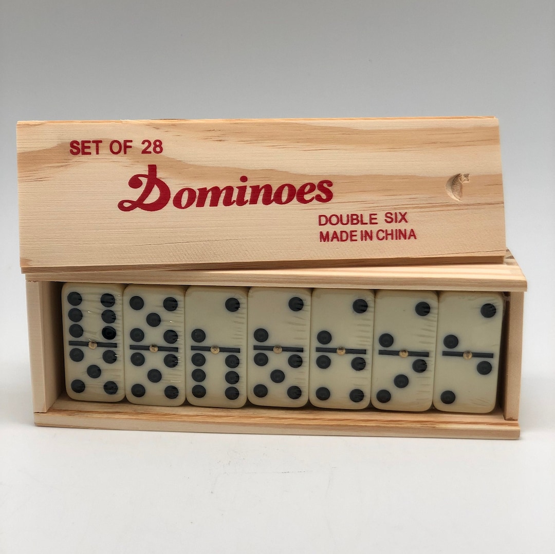 28 Piece Double Dominoes Set, Classic Dominoes With Spinner in Wooden ...