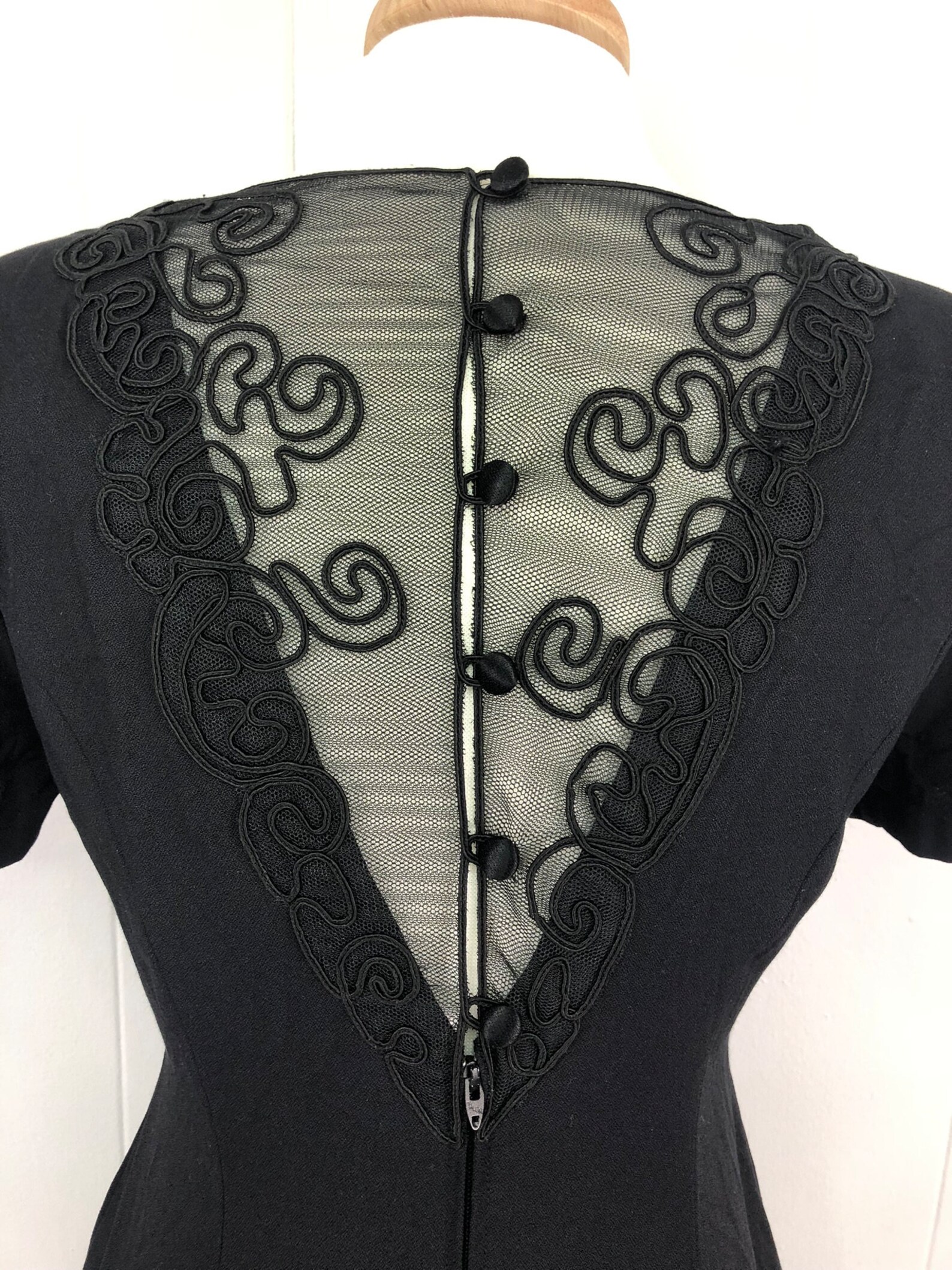 Sheer Back Dress M P Vintage Button Back Dress Sweetheart Slit Dress ...