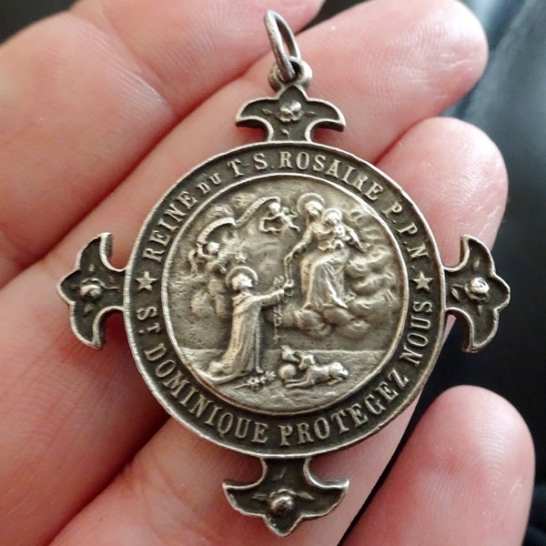 Religious medal - Etsy France