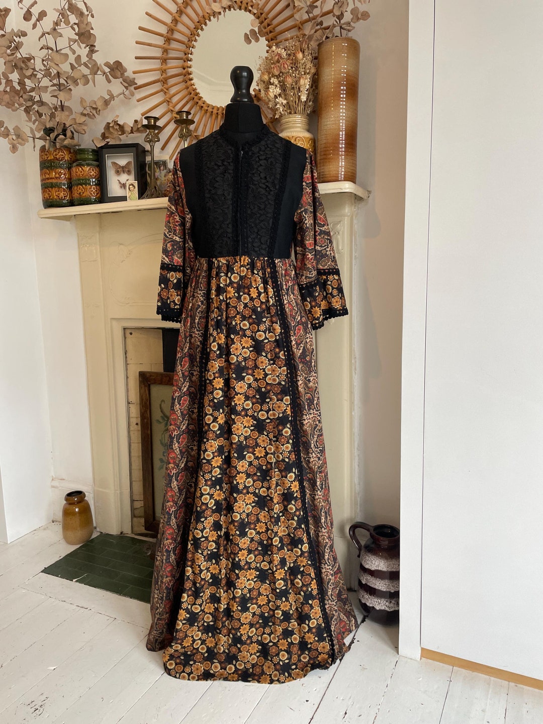 Angela Gore 1970s Maxi Dress - Etsy