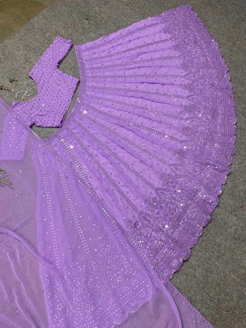 Attractive Light Purple Lehenga Choli Wedding Bridal Wear Chaniya Choli ...