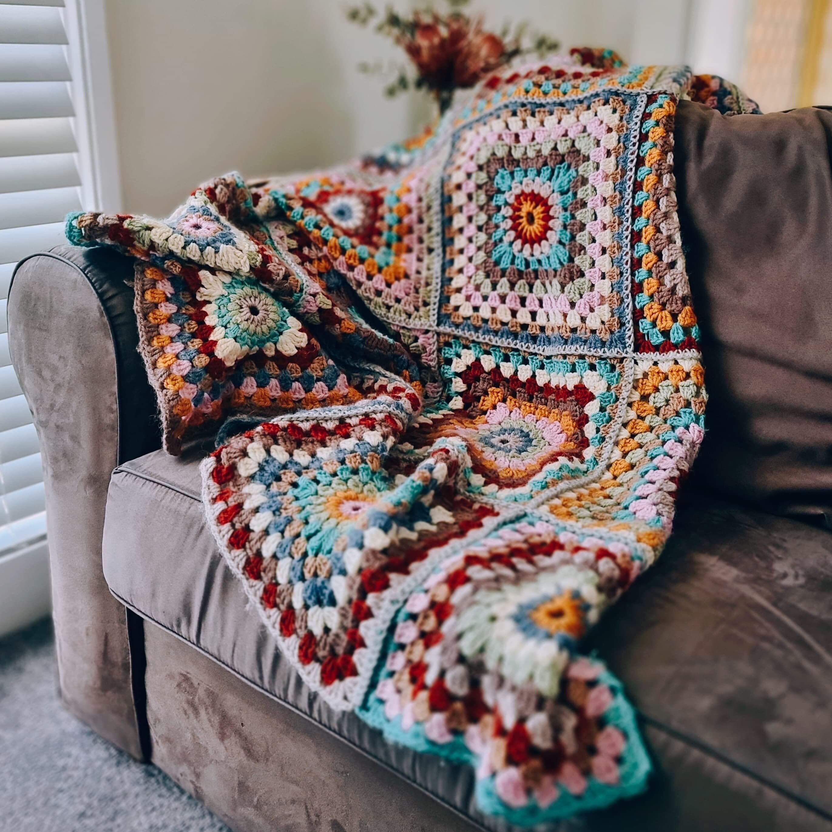 Crocheted Sunburst Granny Square Blanket - Etsy