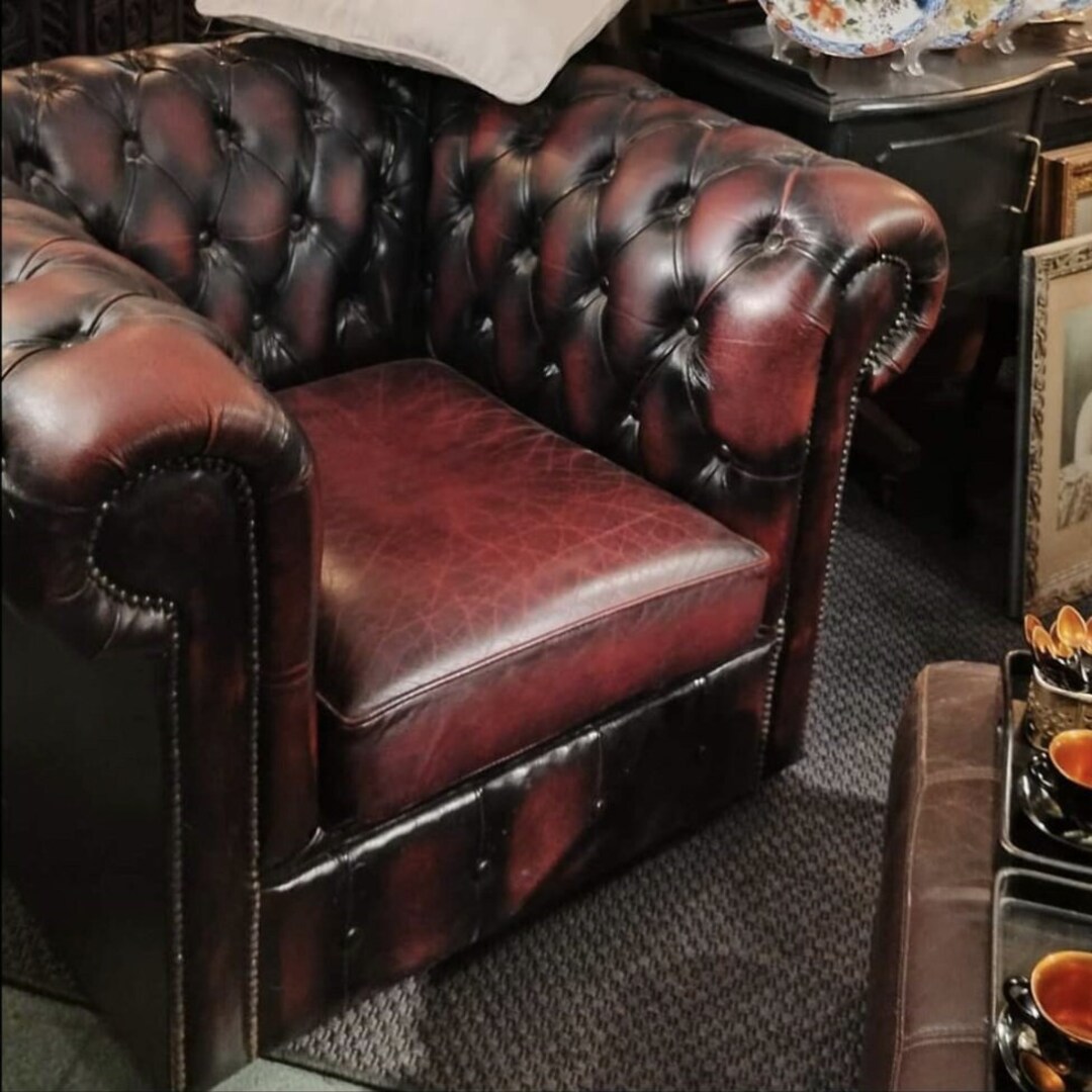 English Chester Sofas - Etsy