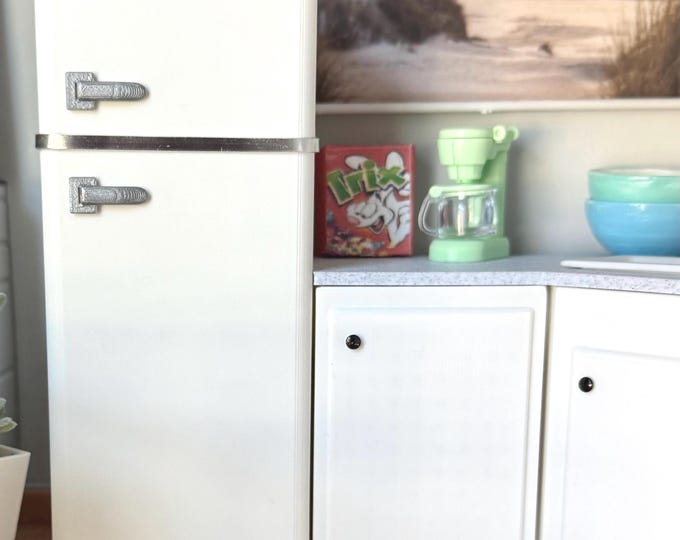 Dollhouse Retro Refrigerator, 50s Style Fridge, Vintage Look Kitchen ...