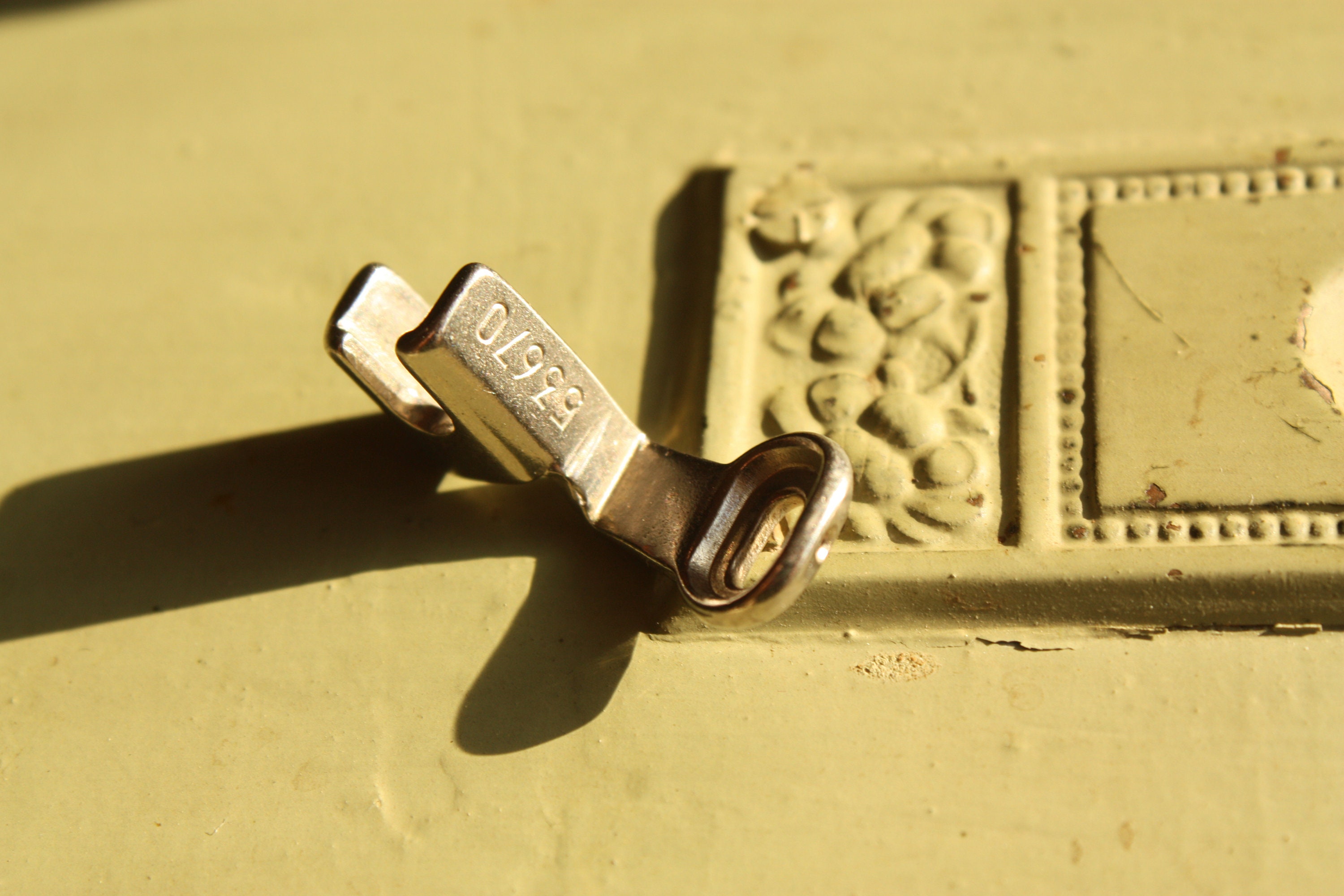 PFAFF 53670 or 51050 Darning Foot for PFAFF 230, 260, 332, 360 Etc. - Etsy