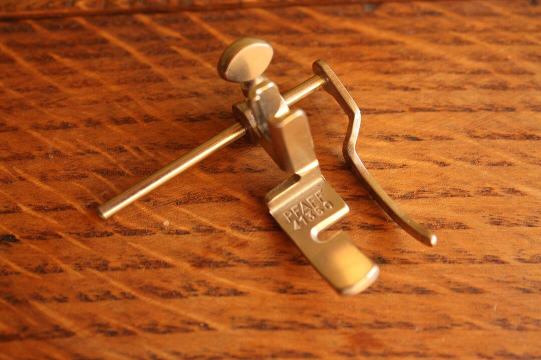 PFAFF 41350 Zipper Foot / Edge Stich Foot / Quilting Foot for PFAFF 230 ...