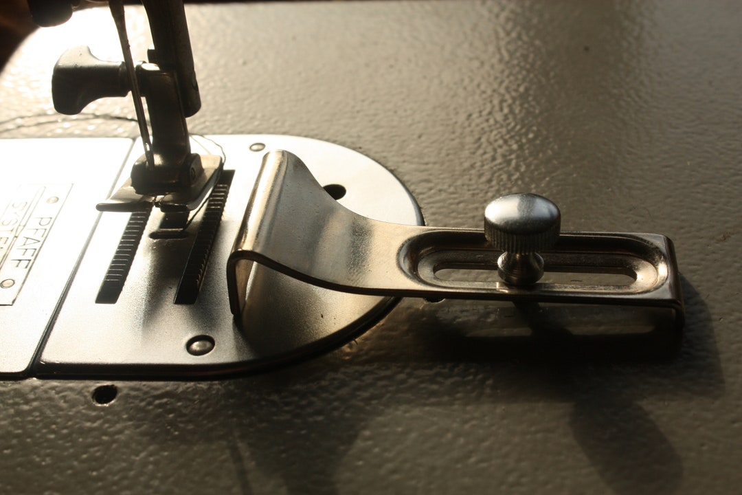 PFAFF Adjustable Seam Guide No. 53077 for PFAFF 230, 260, 332, 360 Etc ...