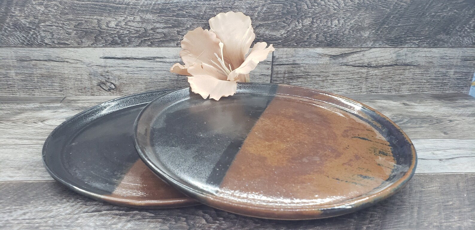 Two Modern Look Ceramic Lunch Plates - St. John's Black and Angel Eyes ...
