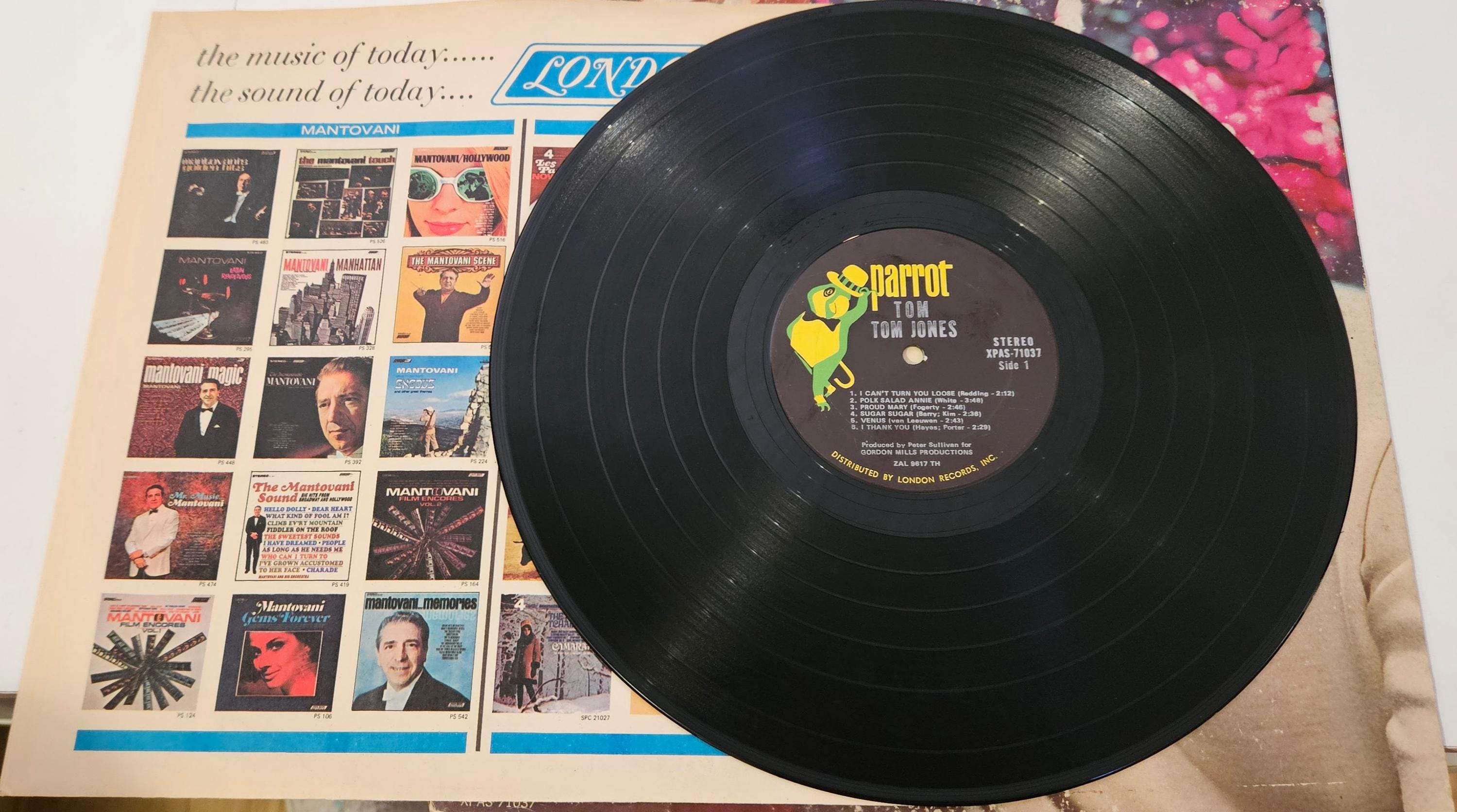 Tom Jones - "tom" - Vintage Vinyl - LP Released 1970 - Etsy