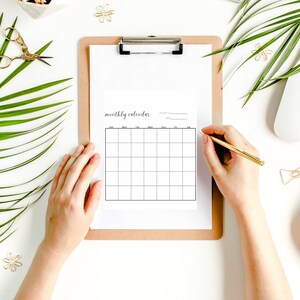 Monthly Blank Calendar Simple Calendar | Minimalist Monthly Planner ...