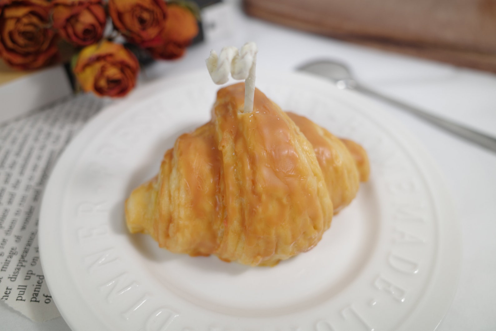 Croissant Scented Candle/desk Decor Aesthetic/bread - Etsy