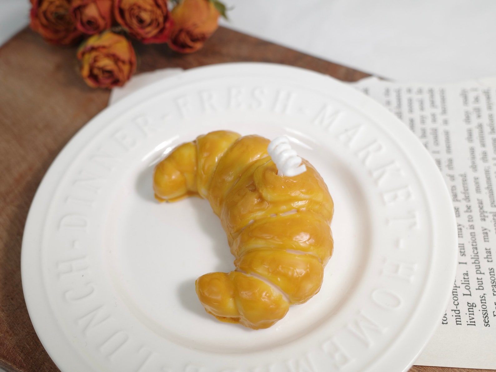 Croissant Scented Candle/desk Decor Aesthetic/bread - Etsy