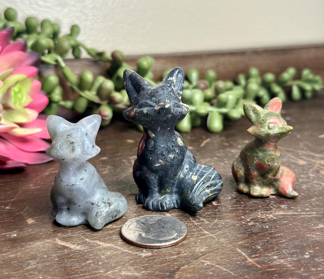 Natural Crystal Cute Fox Carvings Stone Carvings Foxes Natural Crystal ...