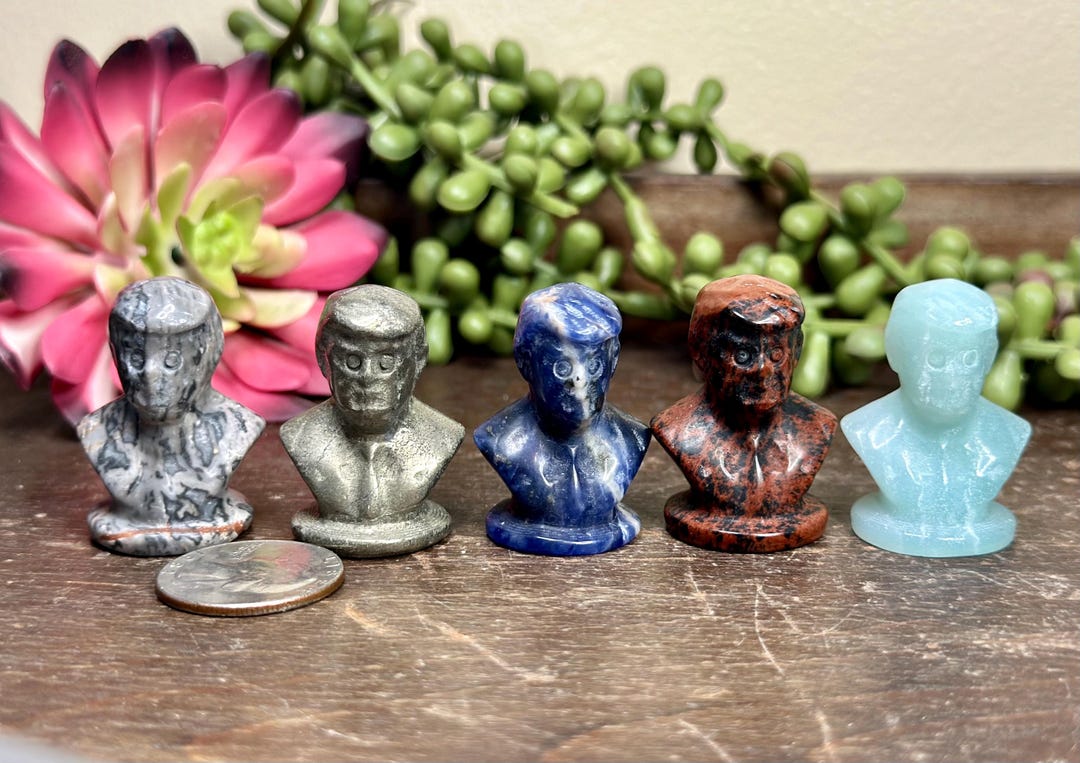 President Trump Shaped Natural Crystal Carvings | American President ...