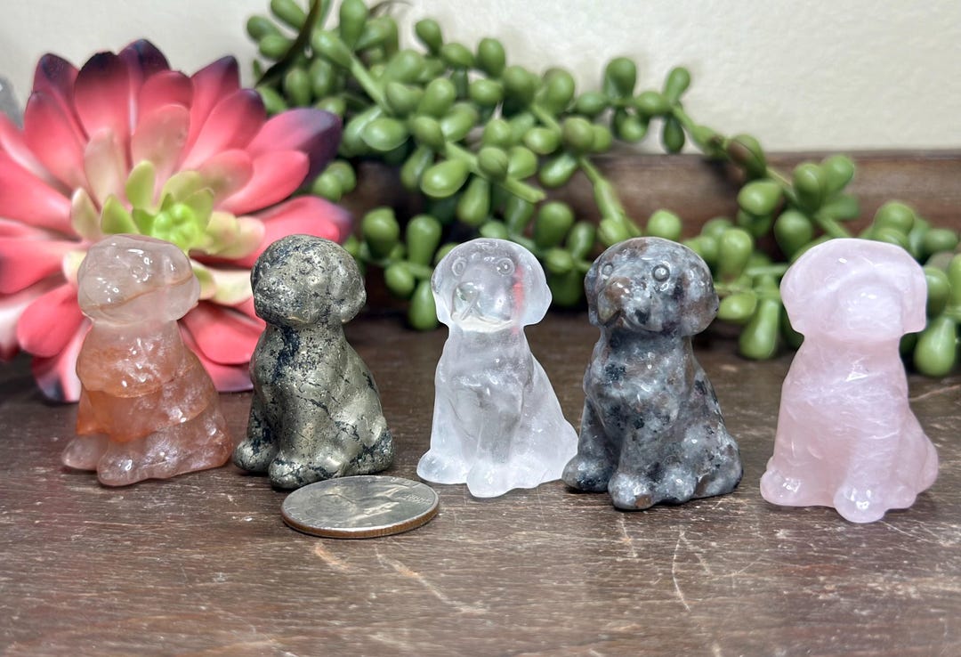 Labrador Dog Shaped Crystal Carvings | Dog Crystals | Crystal Animals ...