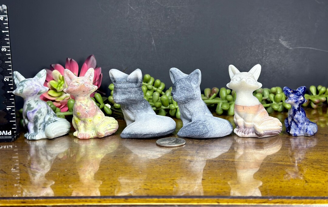 Natural Crystal Cute Fox Carvings | Stone Carvings | Foxes | Natural ...