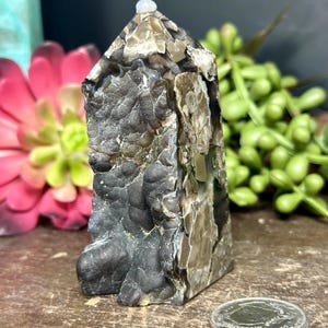 Volcano Agate Natural Crystal Towers | UV Reactive Volcano Agate | UV ...