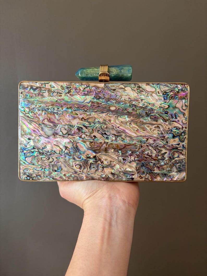 Abalone Shell Box Clutch | Multicolor Beaded Handle, Blue Stone Clasp ...