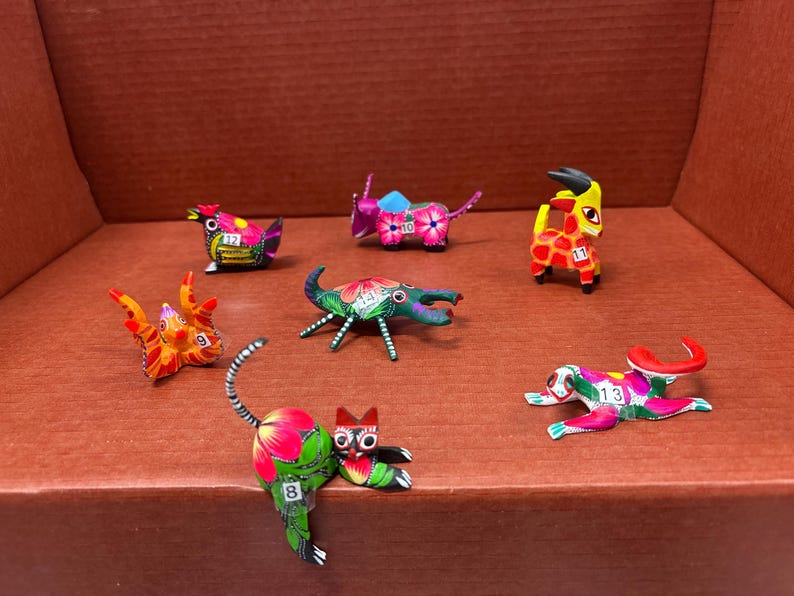 Mini Alebrijes. Alebrijes Oaxaca. ALEBRIJES III With Traditional ...