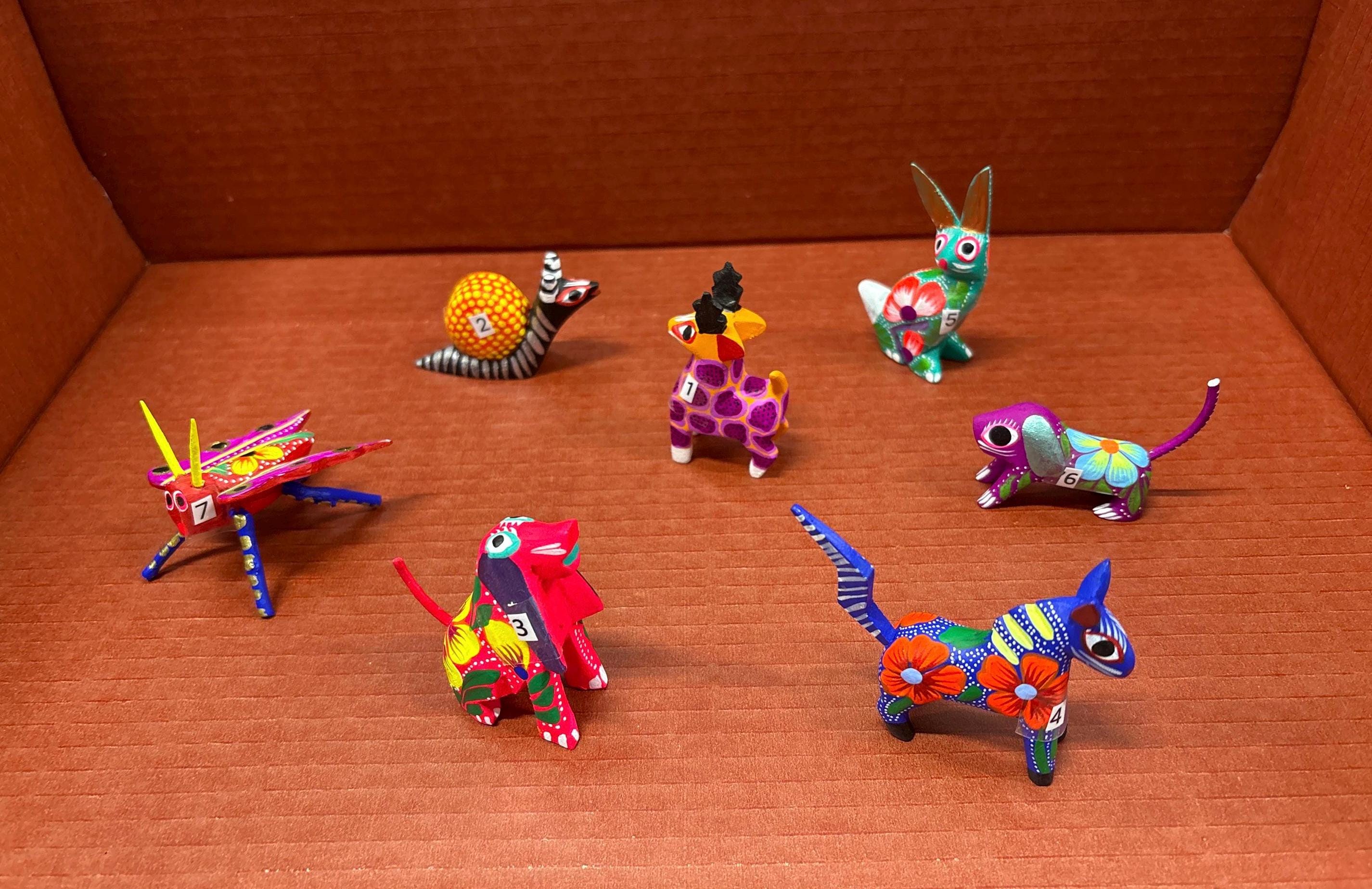 Mini Alebrijes. Alebrijes Oaxaca. ALEBRIJES III With Traditional ...