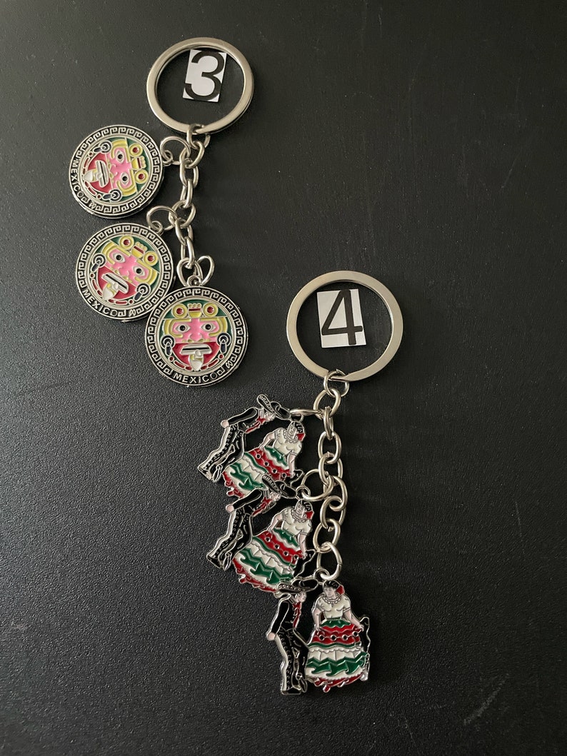 Mexican Keychain. Llavero De Mexico. Keychain With Triple Metal Figure ...