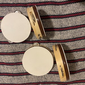 Mexican Crafts. Penachos. Hueseras. Panderos. Maracas Para Bailes ...