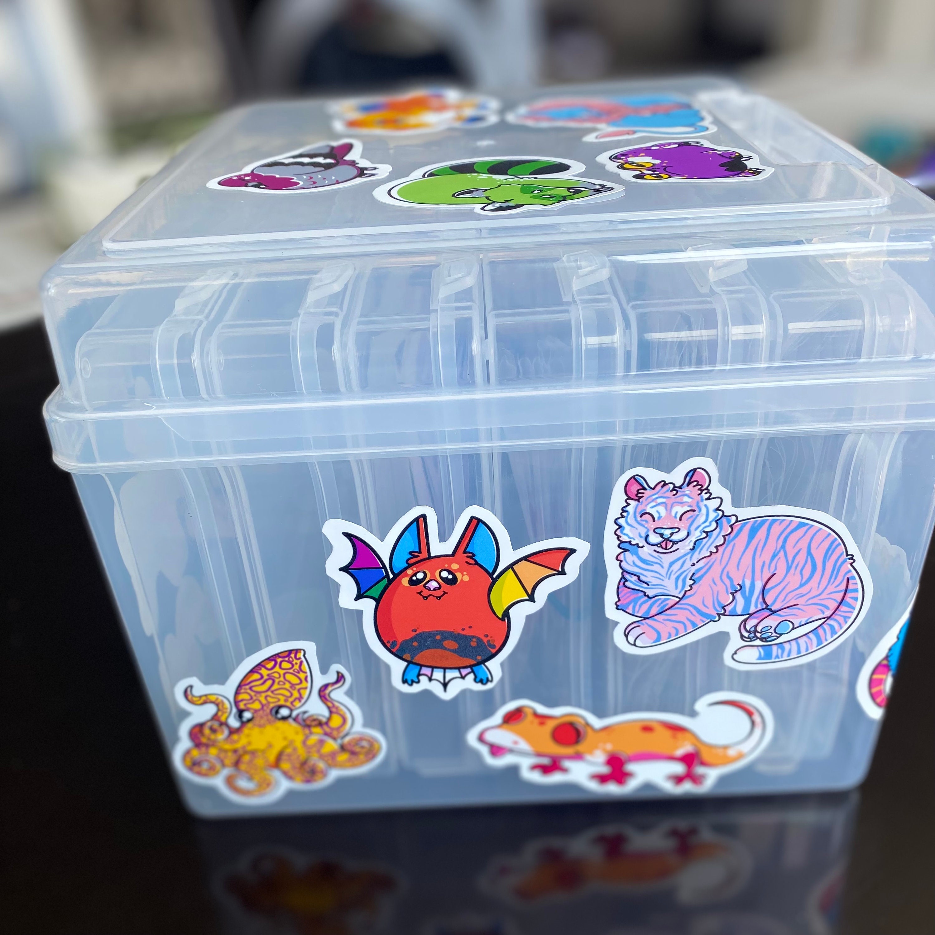 Lesbian Pride Lizard Sticker - Etsy