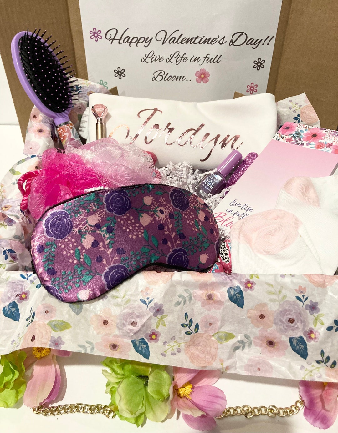 Valentine's Day Box, V Day Gift for Her, Personalized Gift for Her ...