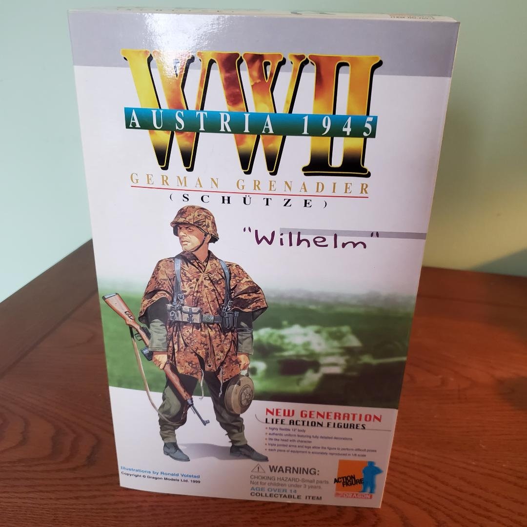 Dragon Models 12" 1/6 Scale WWII German Grenadier Wilhelm - Austria ...