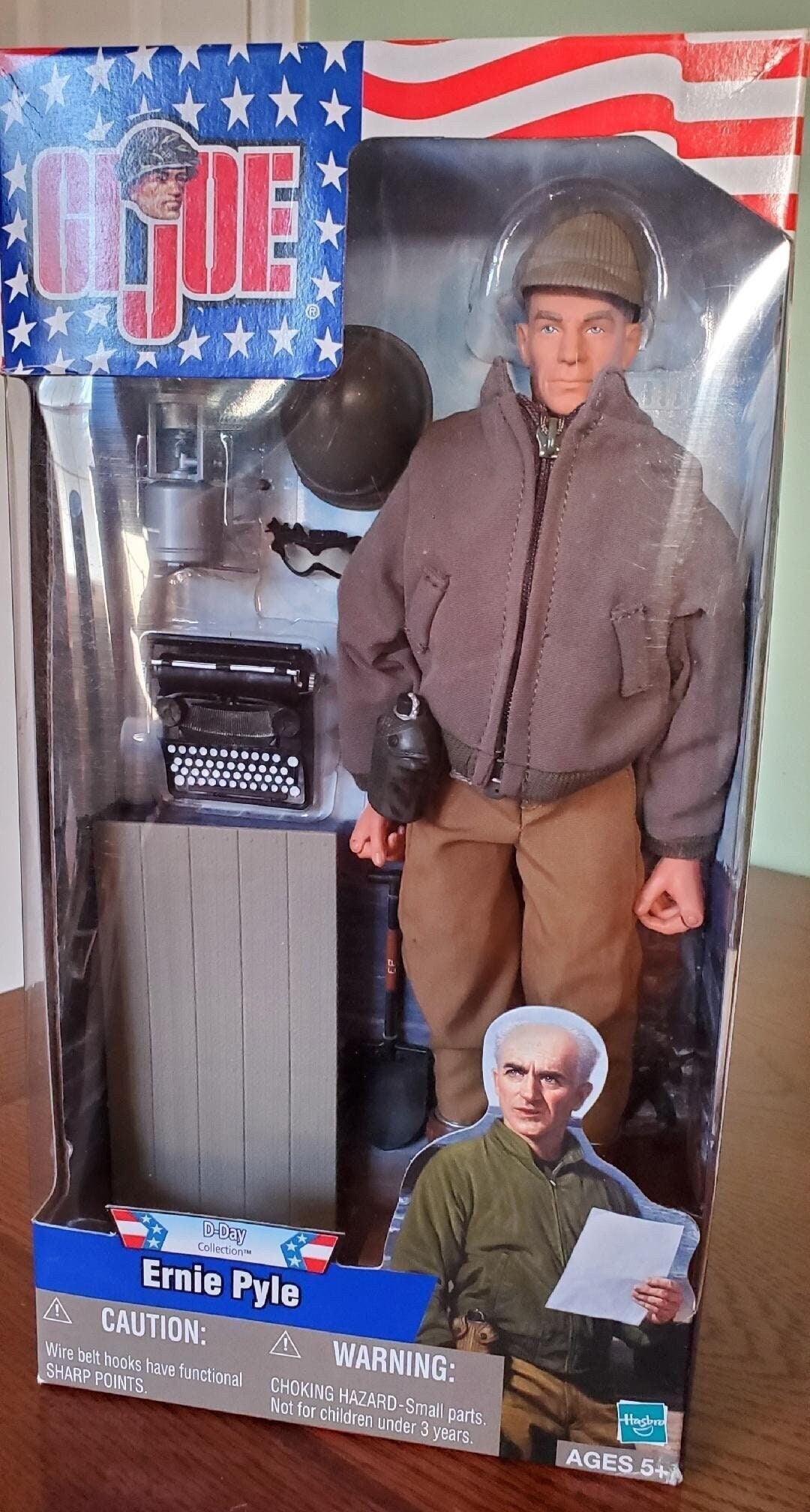 1/6th Scale Hasbro GI Joe D-day Collection Ernie Pyle WWII ...