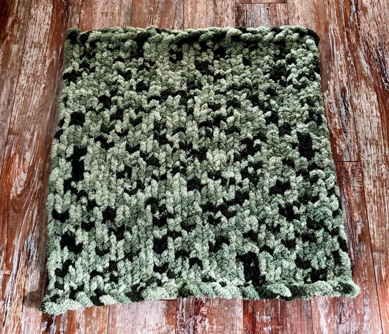 Handmade Green Variegated Chenille Chunky Yarn Baby Blanket – Soft ...